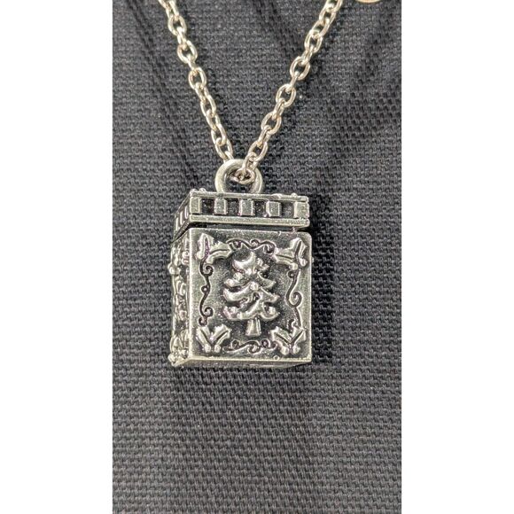 GANZ | Jewelry | Triple Angel Prayer Box Charm | Poshmark